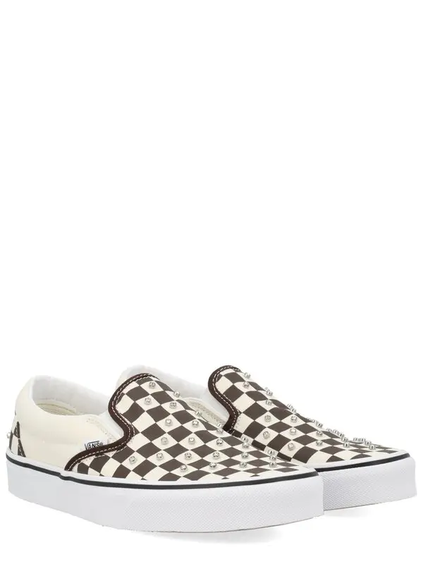 VANS Classic Slip-on Sneakers With Studded Checkerboard Pattern