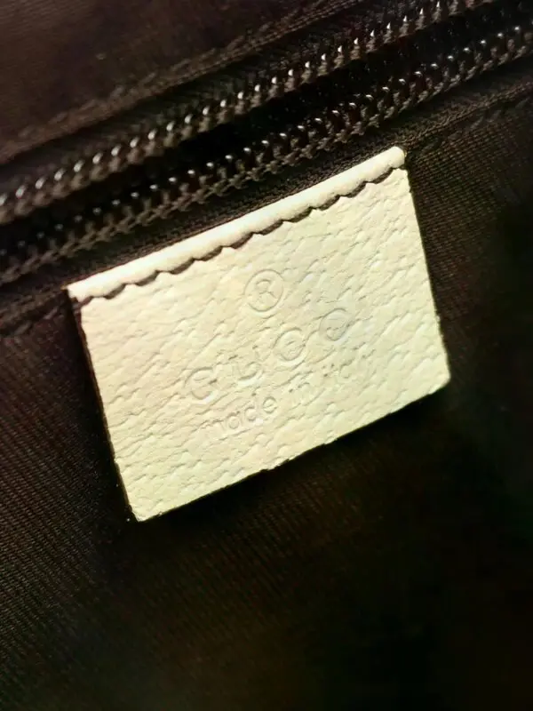 Gucci Gg Canvas Shoulder Bag