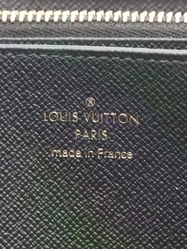 LOUIS VUITTON 2021 Giant Monogram Wallet - Brown