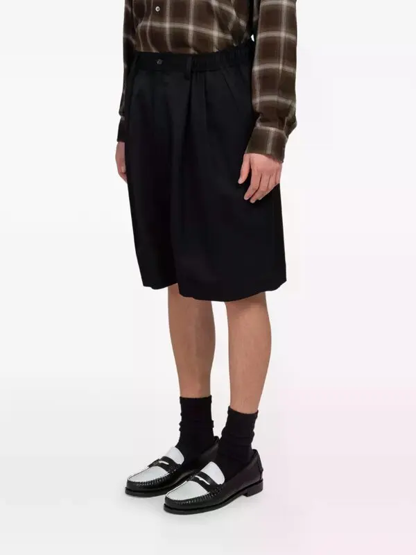 SSSTEIN Pleated Wide-leg Shorts