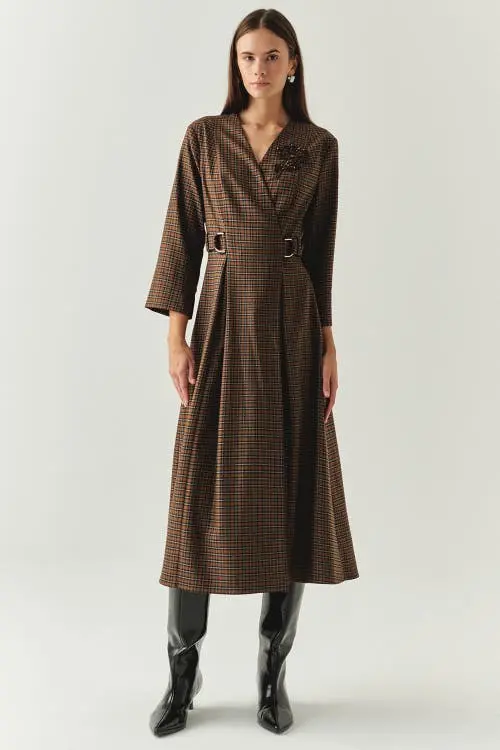 EXQUISE Plaid Long Sleeve Midi Dress With Embellishment - Multicolor