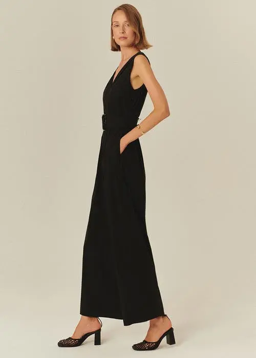 EXQUISE Alicia V-neck Wide-leg Jumpsuit
