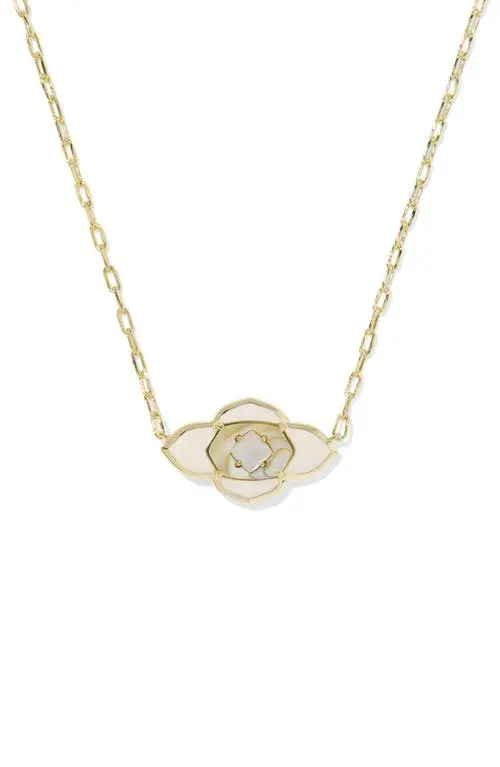 Kendra Scott Abbie Short Medallion Pendant Necklace - Gold Neutral Mix