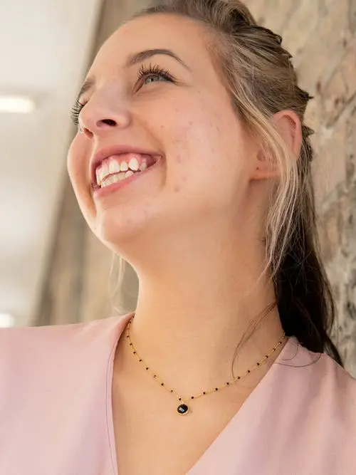 FAIR ANITA Beaded Gold Drop Necklace With Stone