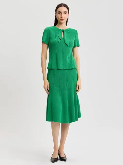 Misook Flared Soft Knit Midi Skirt
