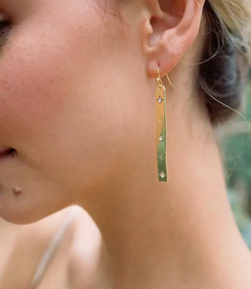 MATR BOOMIE Sitara Starry Linear Earrings