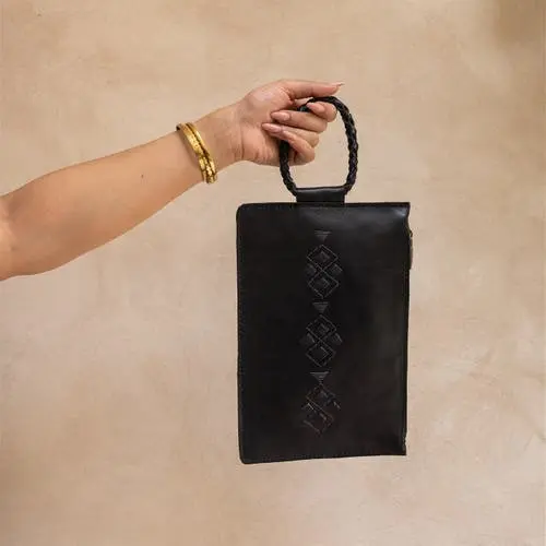 AMASOUK Layla Embroidered Clutch With Braided Handle