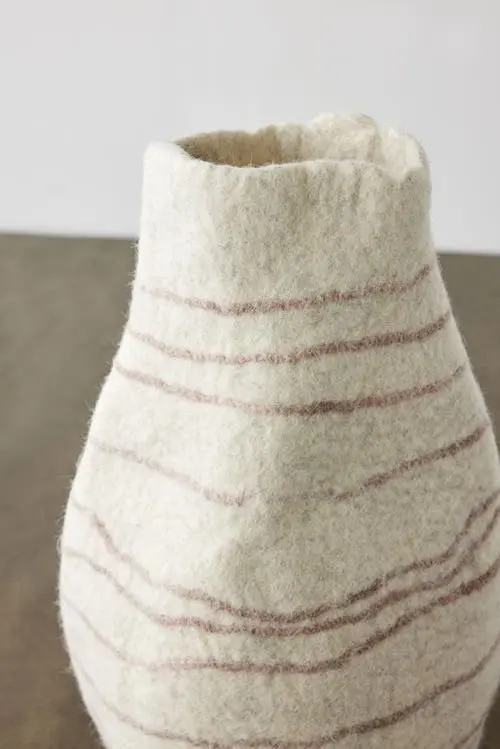 KANJU INTERIORS Tribal Lines Wool & Soft Stone Gourd Basket