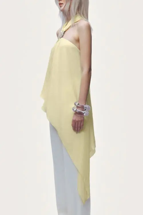 NOCTURNE Sleeveless Halter Blouse