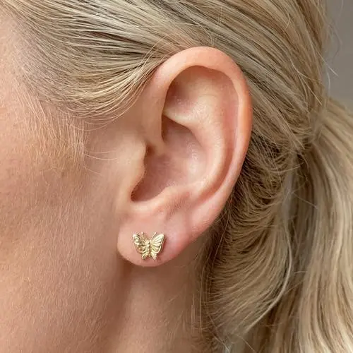 THE LOVERY FINE JEWELRY Butterfly Stud Earrings