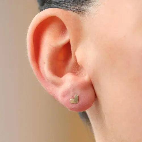 THE LOVERY FINE JEWELRY 14k Yellow Heart Stud Earrings