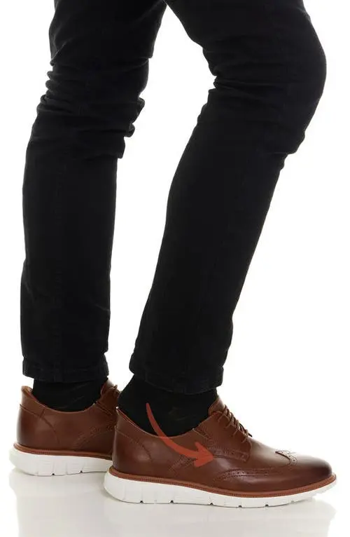 MARC JOSEPH NEW YORK Hill Street Leather Wingtip Oxford With Hands-free Technology - Cognac Grainy Leather