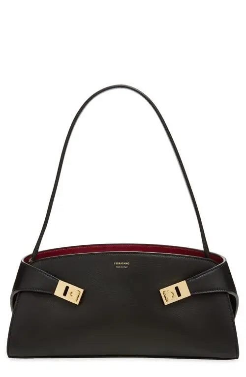 FERRAGAMO Hug Leather East/west Shoulder Bag - Nero Borgogna