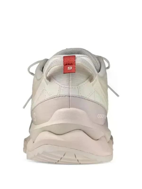 Mizuno Panelled Low-top Sneakers