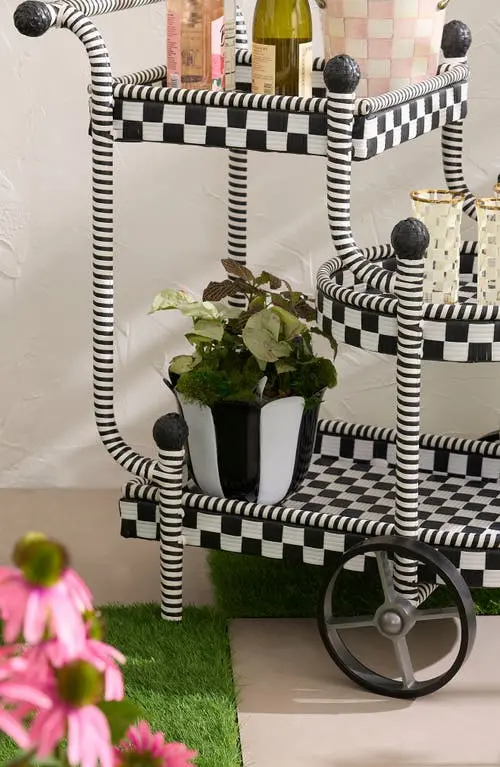 MACKENZIE-CHILDS Courtly Stripe Large Scalloped Flower Pot