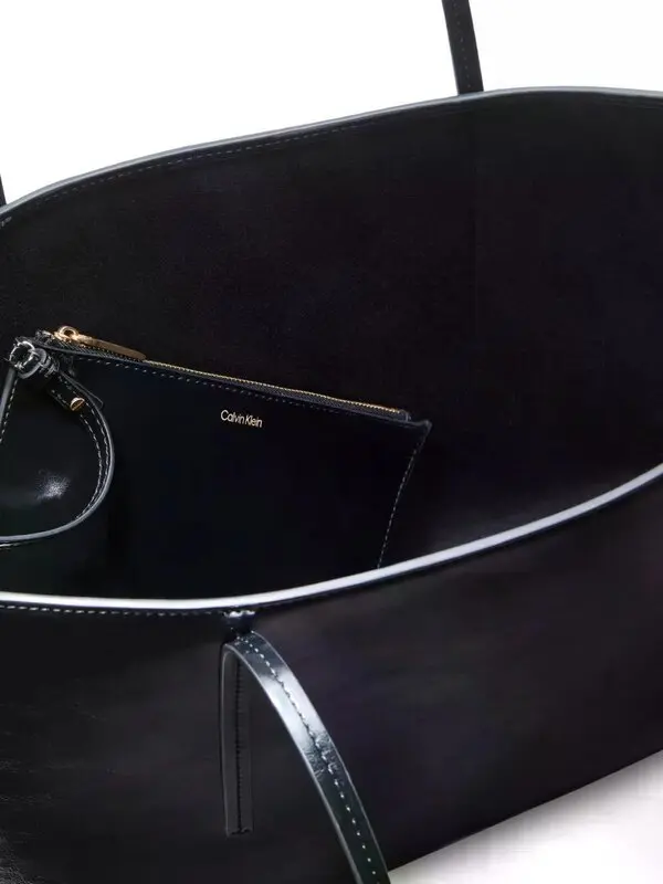 Calvin Klein Crinkled-finish Shoulder Bag