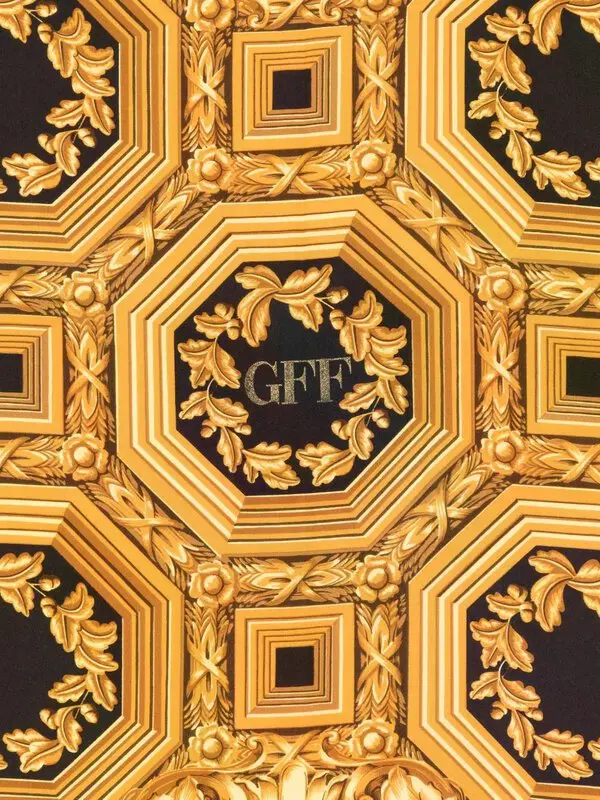 Gianfranco Ferre 2000s Baroque-print Scarf