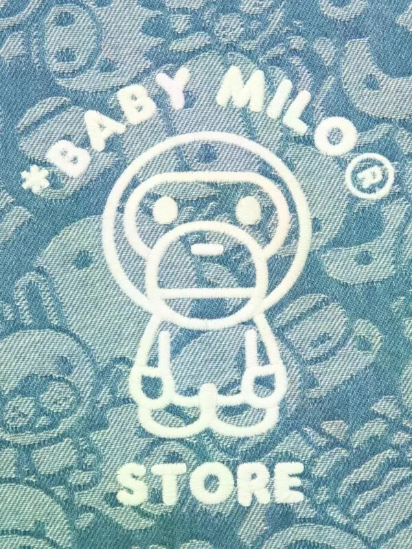 A BATHING APE Baby Milo® Store Crossbody Bag