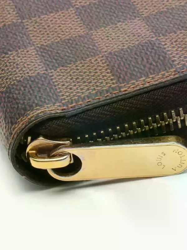 LOUIS VUITTON 2017 Damier Ebene Zippy Wallet