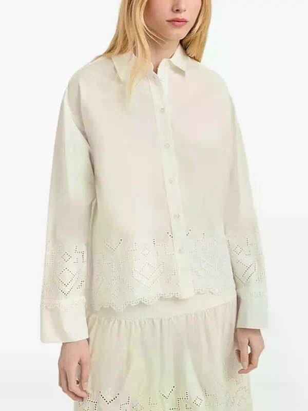 Momoni Broderie Anglaise Poplin Shirt