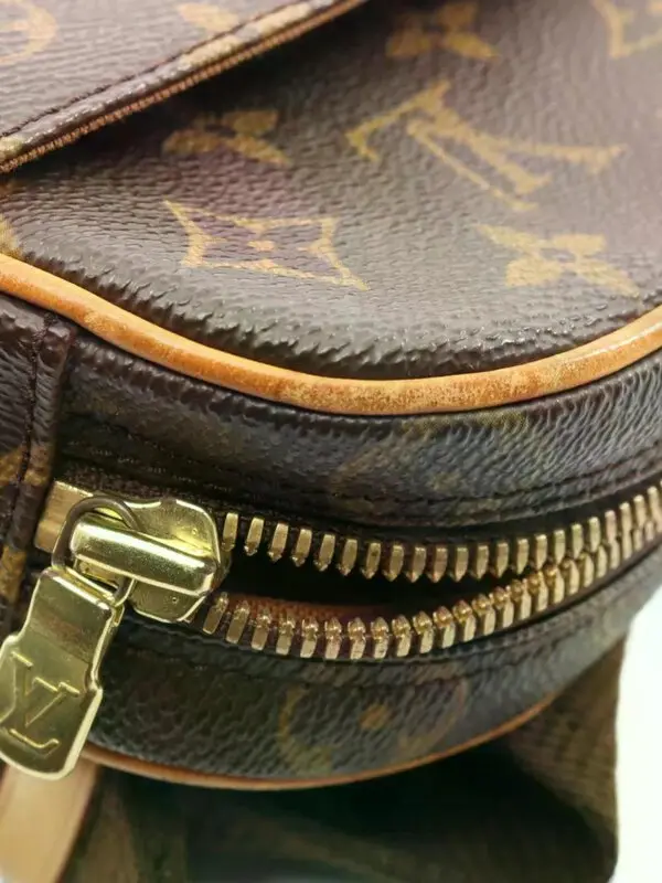 LOUIS VUITTON Monogram Canvas Pochette Ganju Body Bag