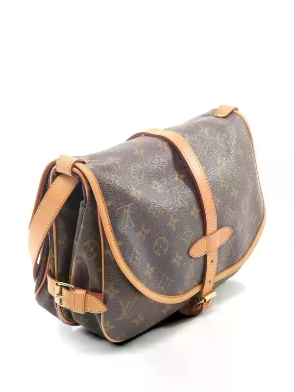 LOUIS VUITTON Saumur 30 Shoulder Bag