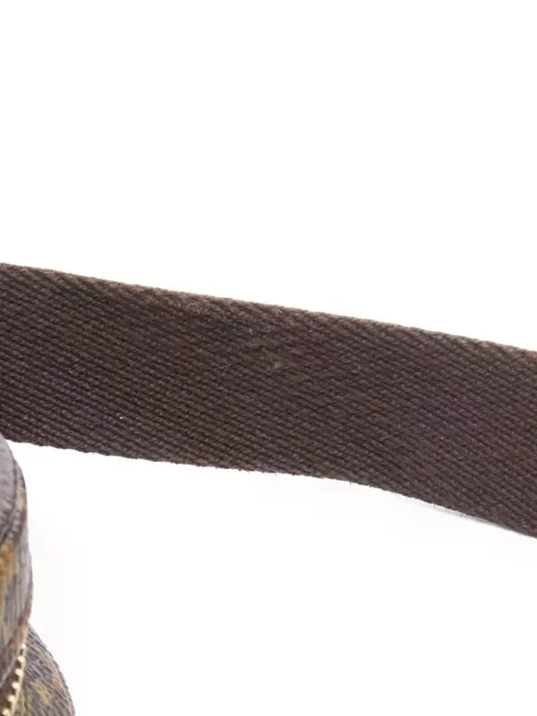 LOUIS VUITTON Monogram Trotteur Beaubourg Shoulder Bag