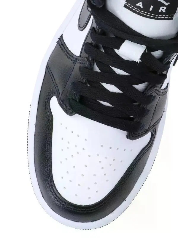 Nike Air Jordan 1 Mid Sneakers