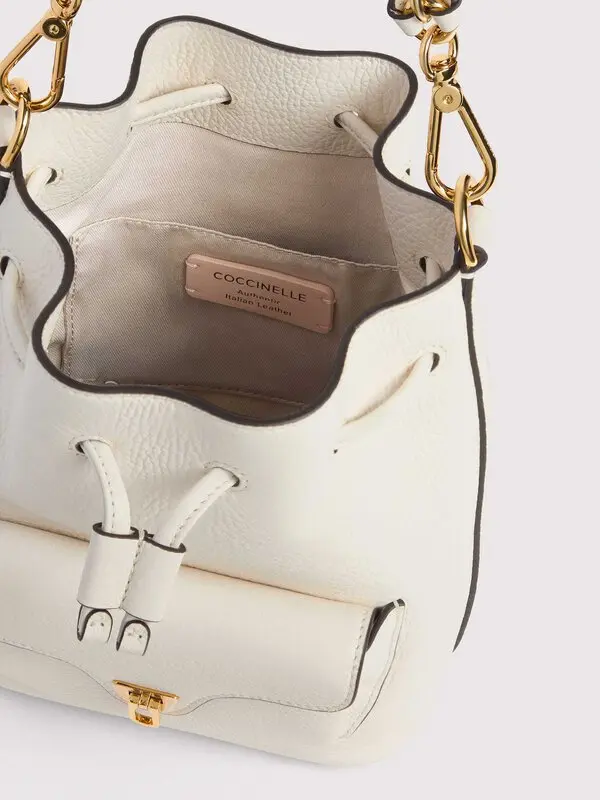 COCCINELLE Small Beat Generation Bucket Bag - Pearl