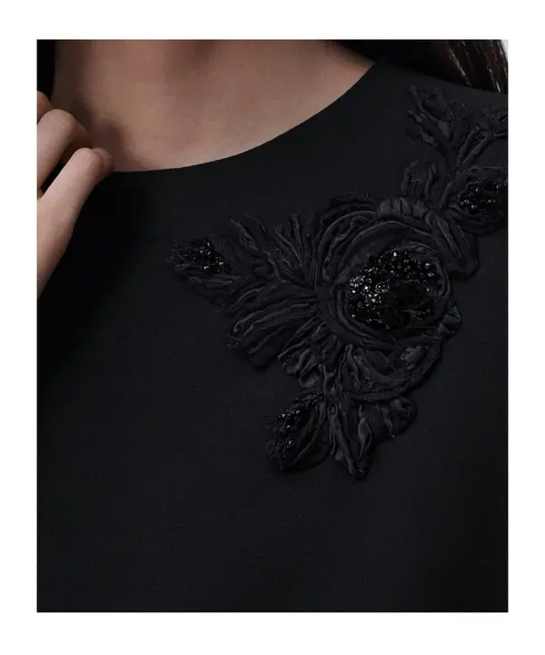 Dior Straight-cut Short Dress With Floral Embroidery