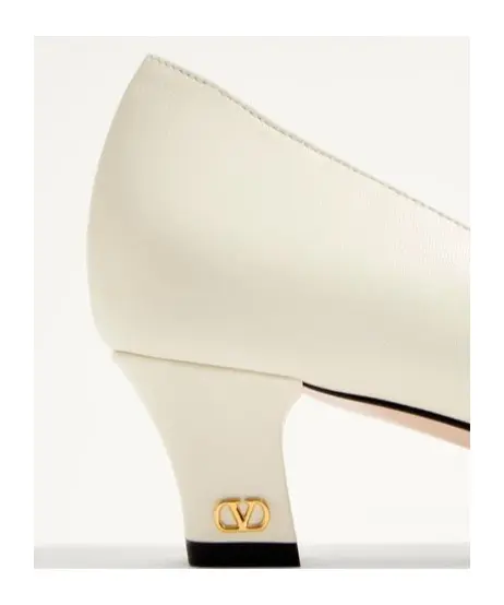 Valentino Garavani Bow Embellished Kidskin Pumps With 45mm Heel - Ivory