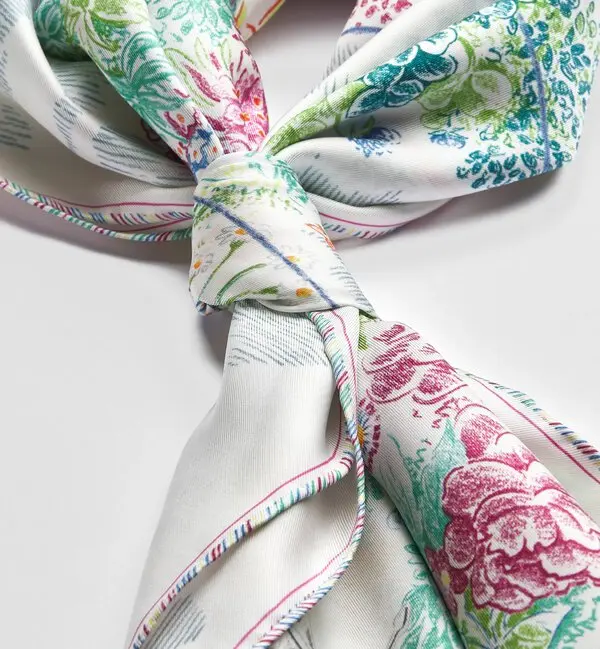 Dior Charming Garden90 Square Scarf - White