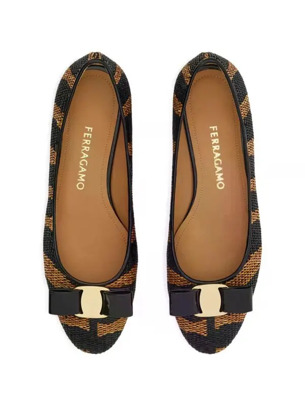 FERRAGAMO Varina Ballet Flats - Black
