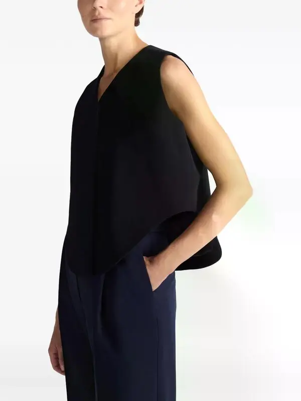 THE ARKOW Leah Vest - Black