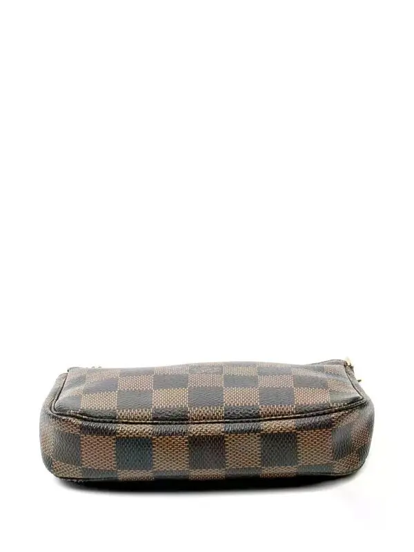LOUIS VUITTON Chain Clutch Bag - Brown