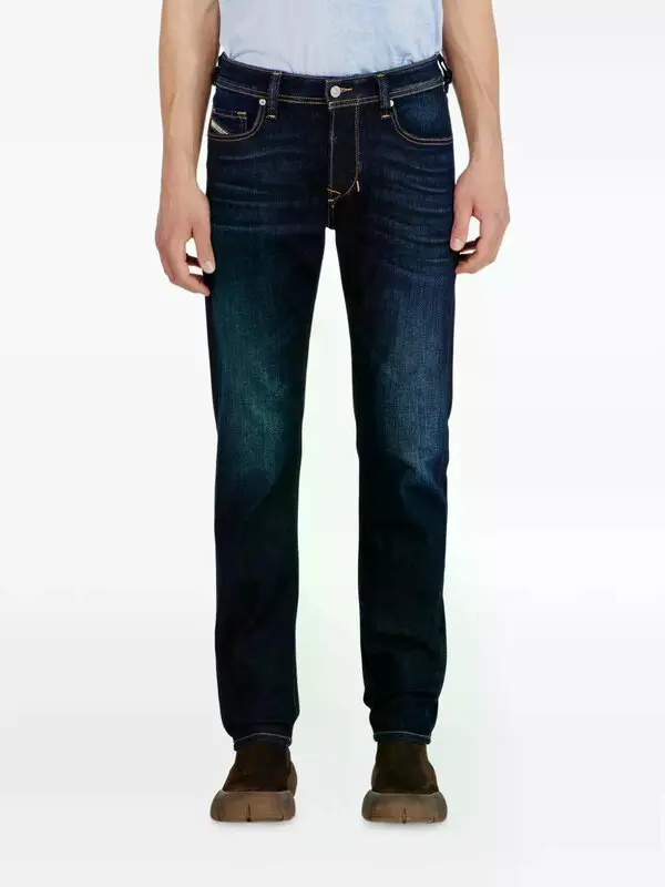 DIESEL® Larkee-beex Tapered Jeans