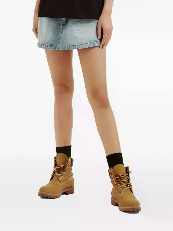 MINI CREAM Star Patch Denim Mini Skirt