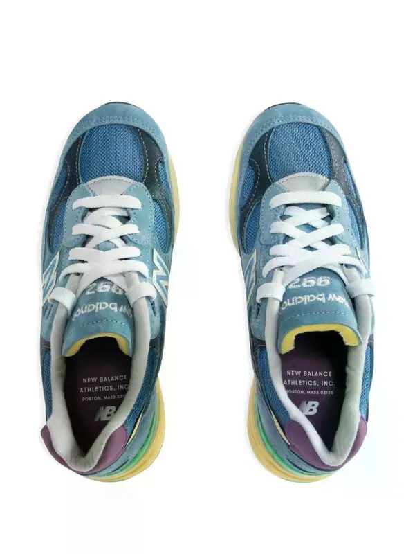 NEW BALANCE 992 Paneled Sneakers - Blue