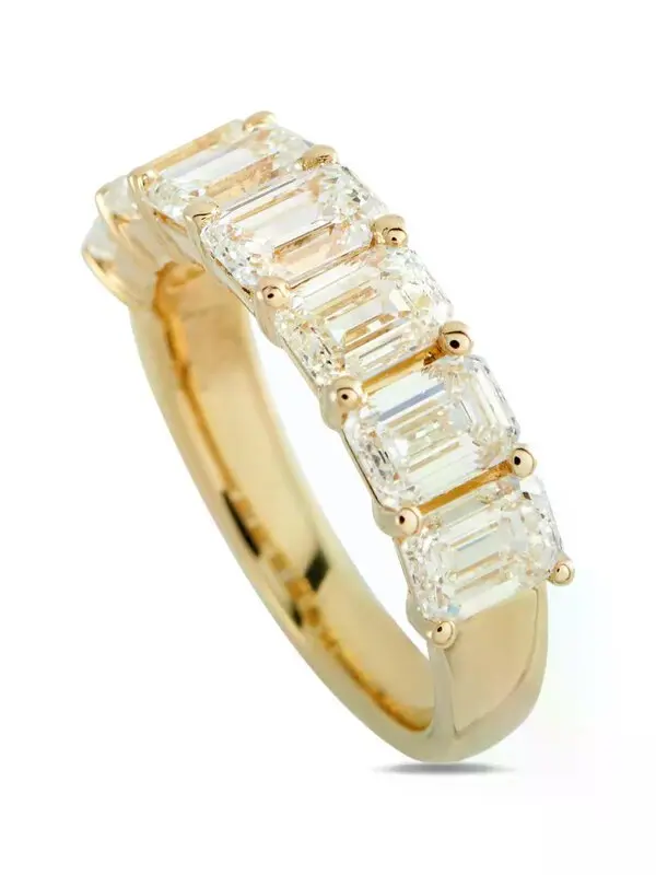 LB EXCLUSIVE Emerald-cut Diamond Ring In 18k Yellow - Gold