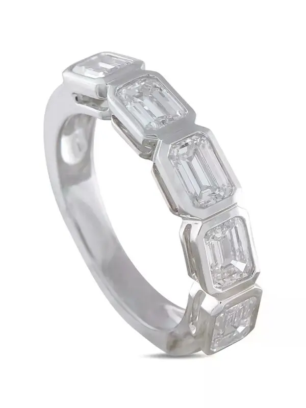 LB EXCLUSIVE 2.05 Carat Emerald-cut Diamond Ring In 18k White Gold - Silver