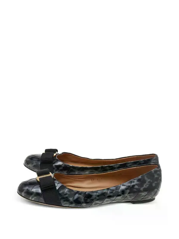 FERRAGAMO Vara Bow Quilted Ballet Flats - Black