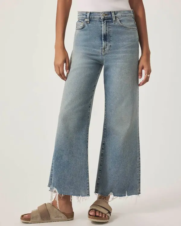 Splendid Cropped Wide Leg Jeans With Distressed Hem