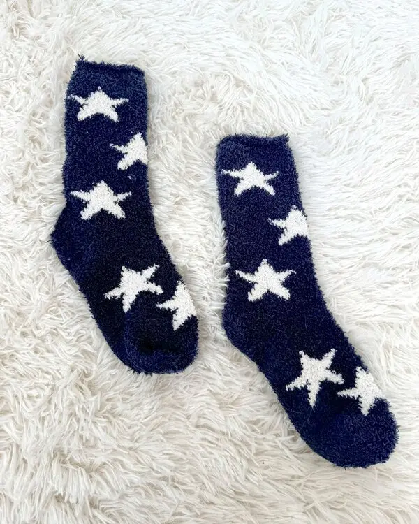 Splendid Bia Fuzzy Yarn Star Patterned Crew Socks - Navy Oat Stars