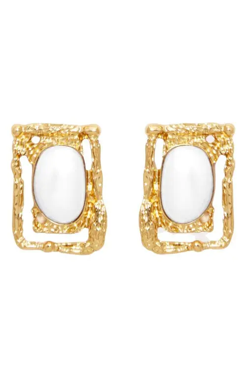PETIT MOMENTS Coastal Gem Quartz Stone Stud Earrings - Gold/pearl
