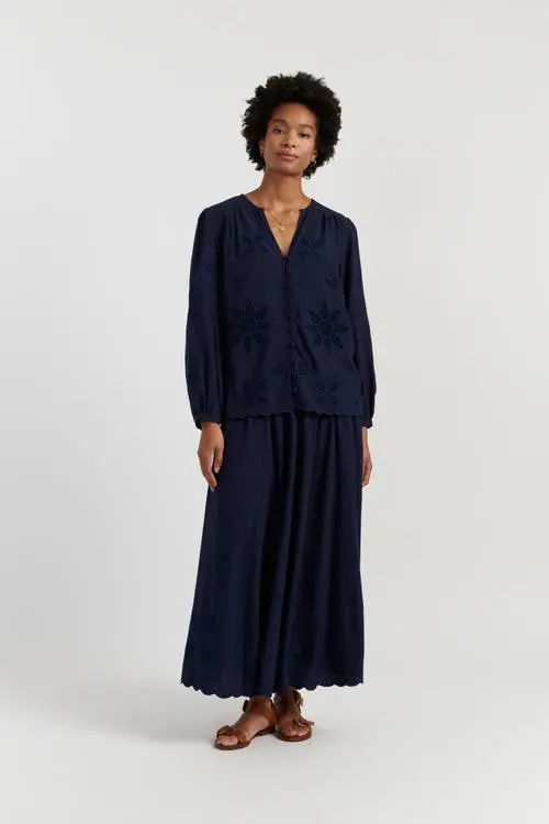 Chinti & Parker Linen-blend Broderie Blouse - Blue