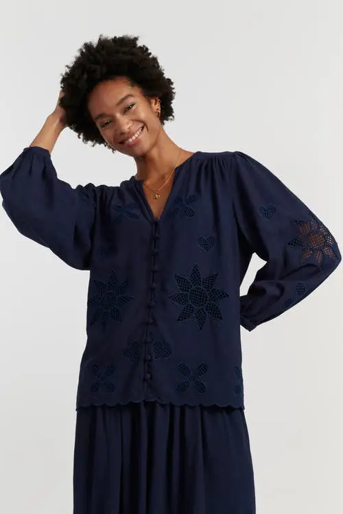 Chinti & Parker Linen-blend Broderie Blouse - Blue