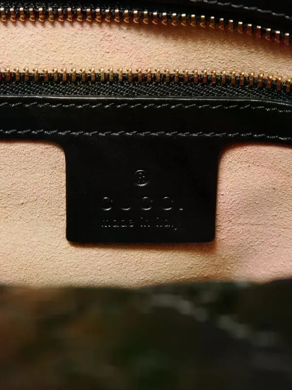 Gucci Gg Supreme Tote Bag