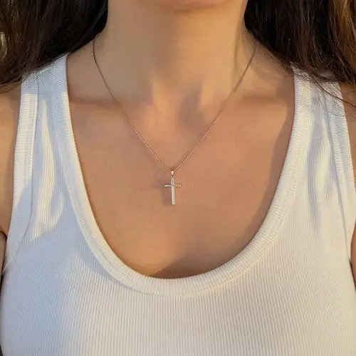 LENI JAMES Classic Cross Pendant Necklace In Sterling