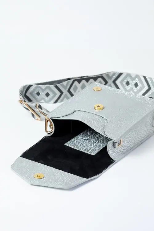 EVA INNOCENTI Patty Metallic Leather Crossbody Bag
