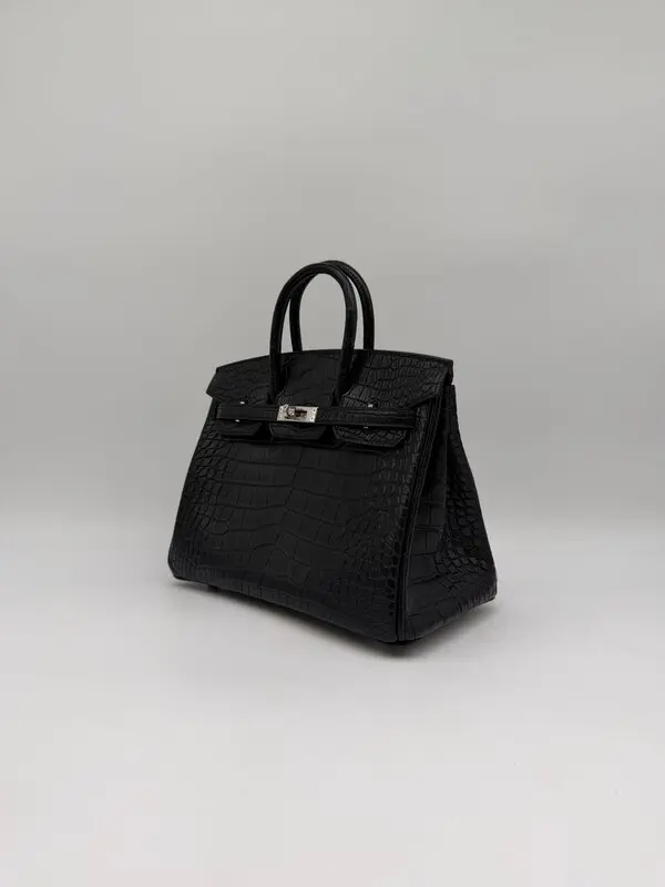 Hermès Birkin Matte Alligator With Palladium Hardware - Black